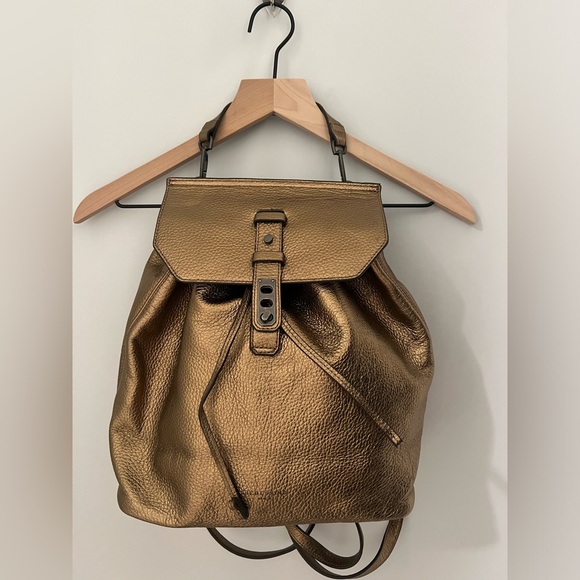 Liebeskind | Bags | Liebeskind Berlin Sioux Backpack Crossbody Bag ...